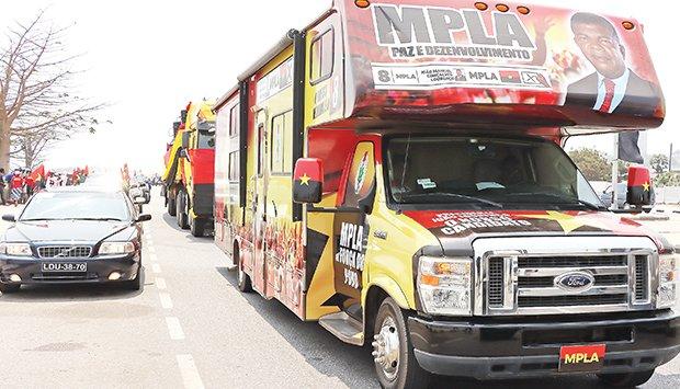 Comrades promote mega march in support of the victory of the MPLA and ...