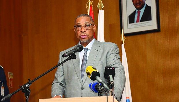 Interior Minister wants more speed - Angola