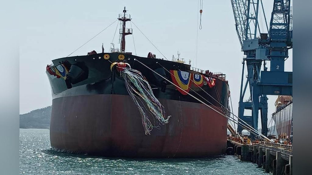 Oil tanker Kulumbimbi raises prestige of Mbanza Kongo - Angola