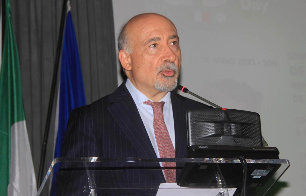 Italian Embassy Promotes Reflection On Design And Culture Angola