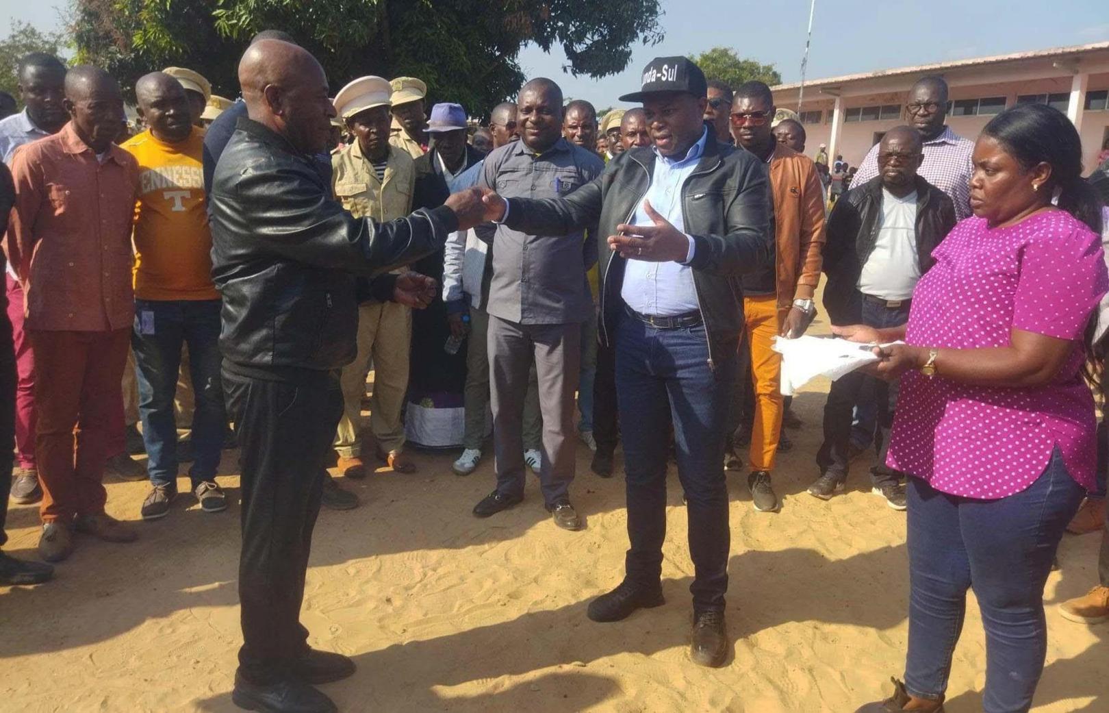 Government guarantees to improve Cacolo/Alto-Chicapa road connection ...