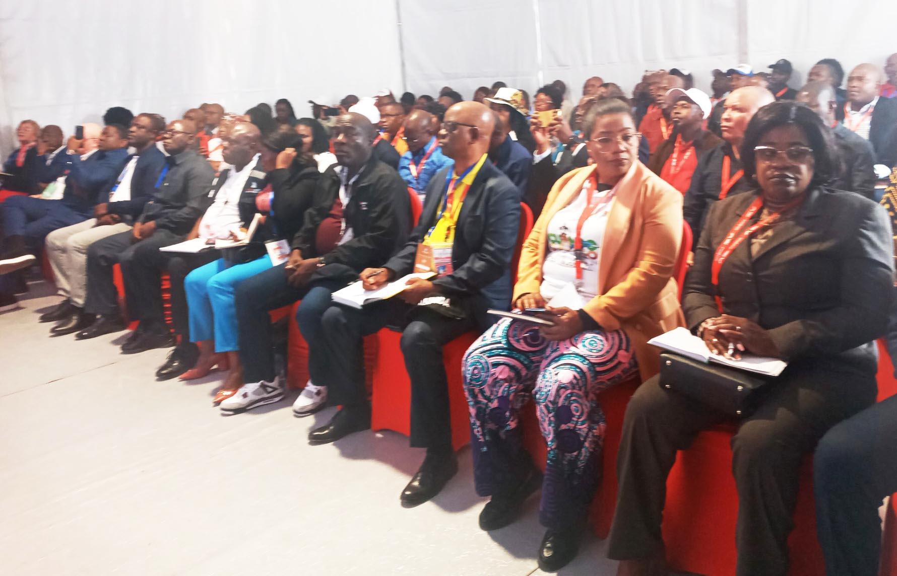 Administrators present difficulties to the MAT - Angola