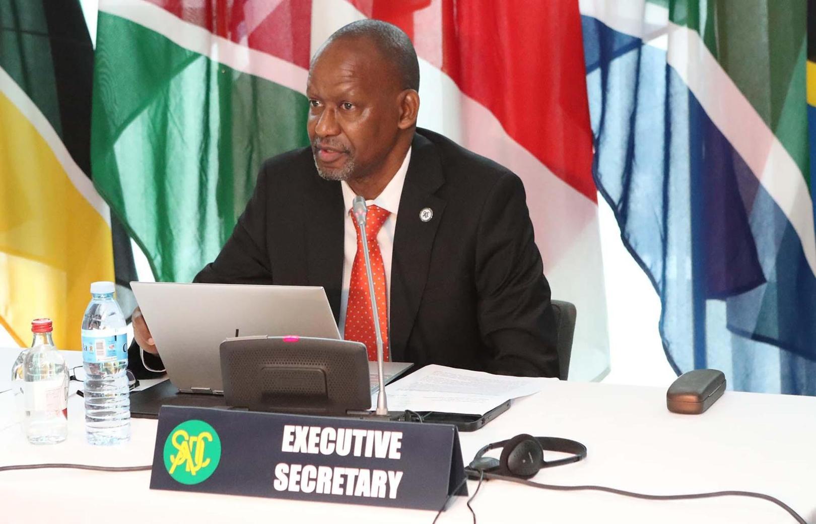 Executive Secretary praises cooperation for peace in SADC - Angola