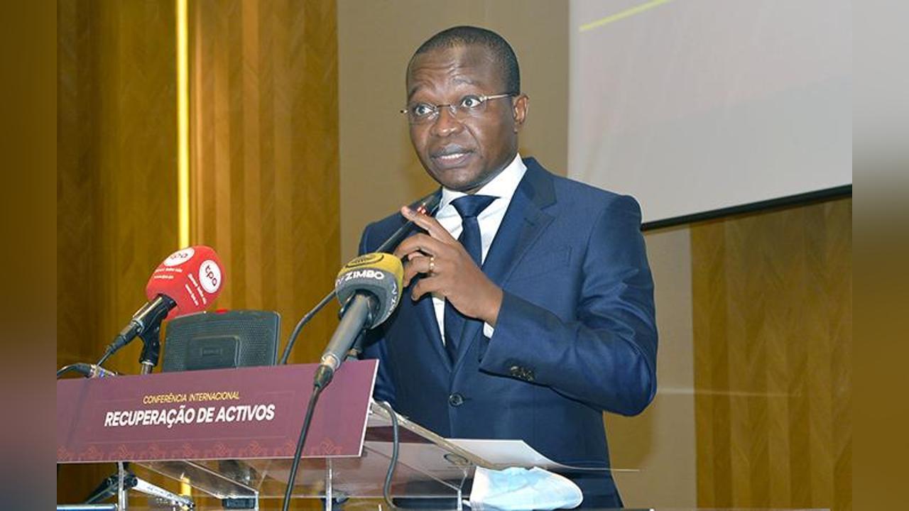 Independence is the realization of the dream of freedom and national ...