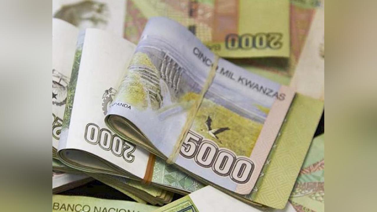 Banking Sector Lays off more than 4,000 Workers in Three Years - Angola