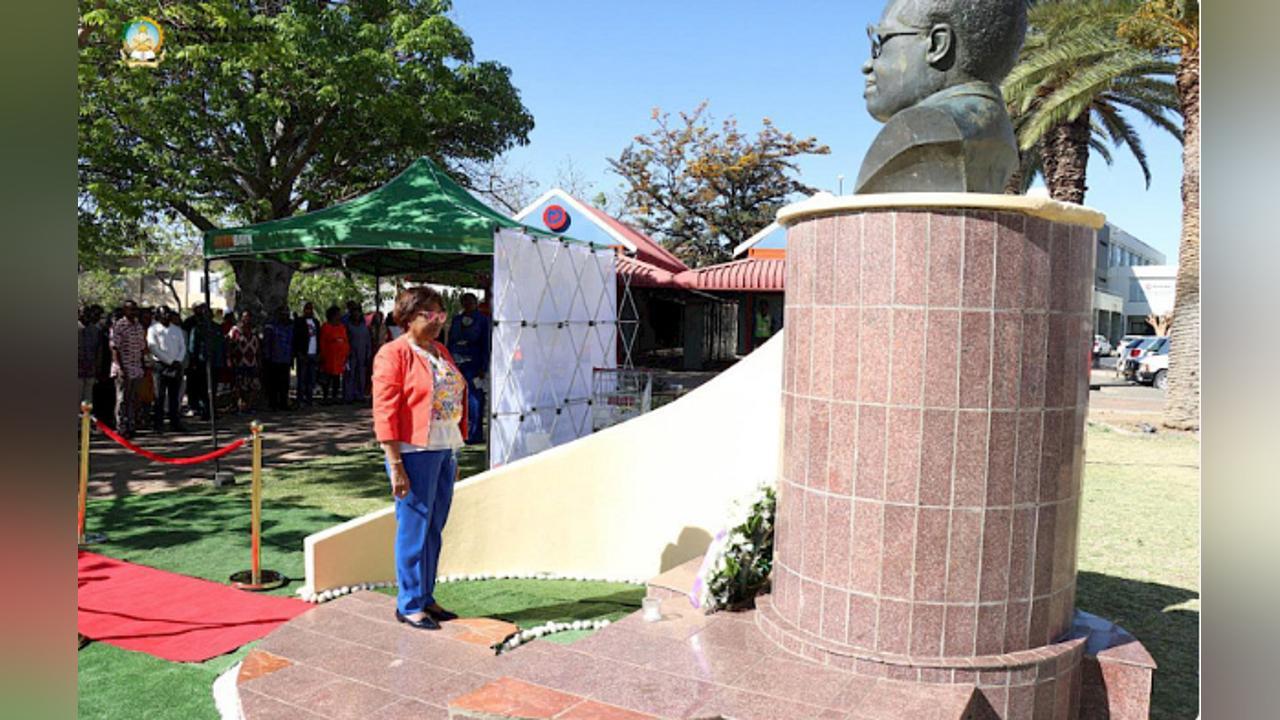 Angolan Community in Namibia Follows Neto'S Teachings - Angola