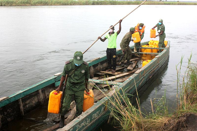 SIC Stops Exit of more than 10,000 Liters of Fuel to the DRC - Angola