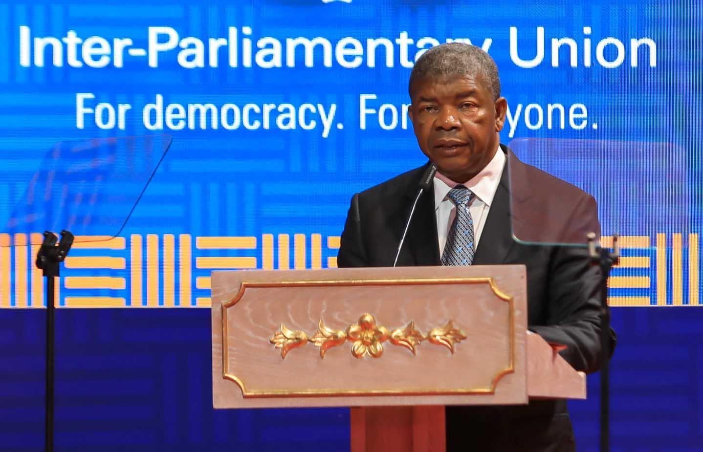 Angolan Leader Concerned about Deterioration of Situation in DRC - Angola