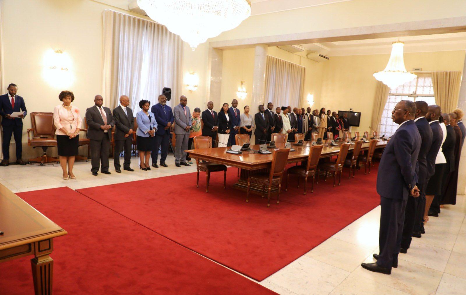 Minister Téte António Inaugurated the New Management Staff of the ...