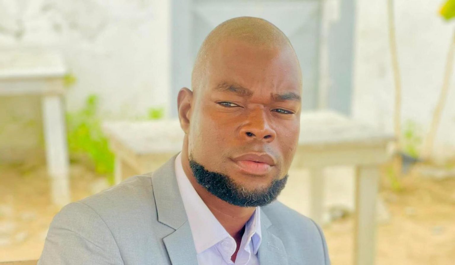 Bénin: après une énième arrestation, Habib Ahandéssi se retire de la ...