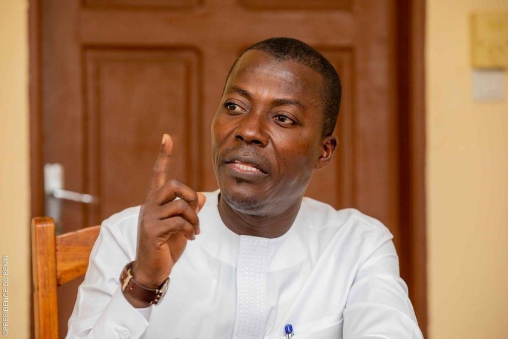 Gouvernement Du Bénin Réagit Aux Licenciements SRTB - Bénin