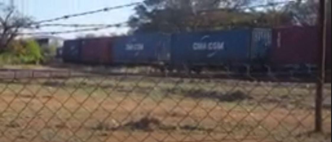 Botswana Railways Shunter BD 340 Pushing Containers - Botswana