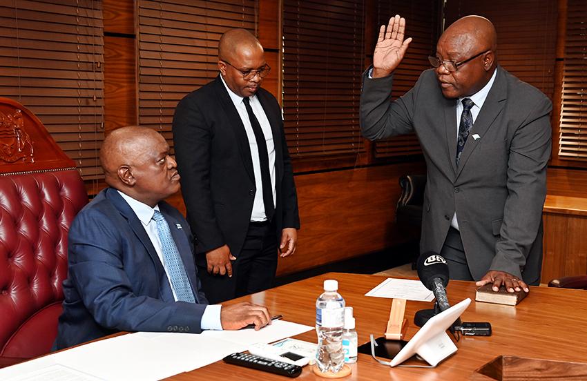 MAKOFI TAKES OATH OF OFFICE AS INDUSTRIAL COURT JUDGE - Botswana