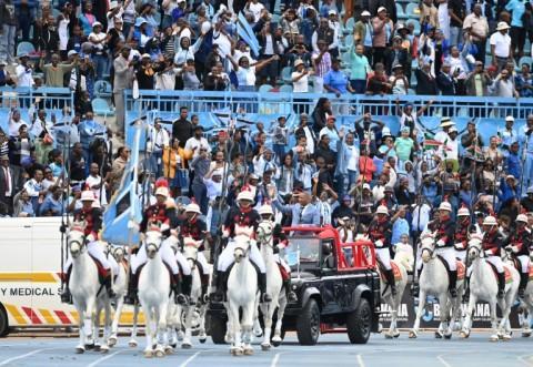 Botswana'S New President Takes Oath in 'New Dawn' in Pictures - Botswana