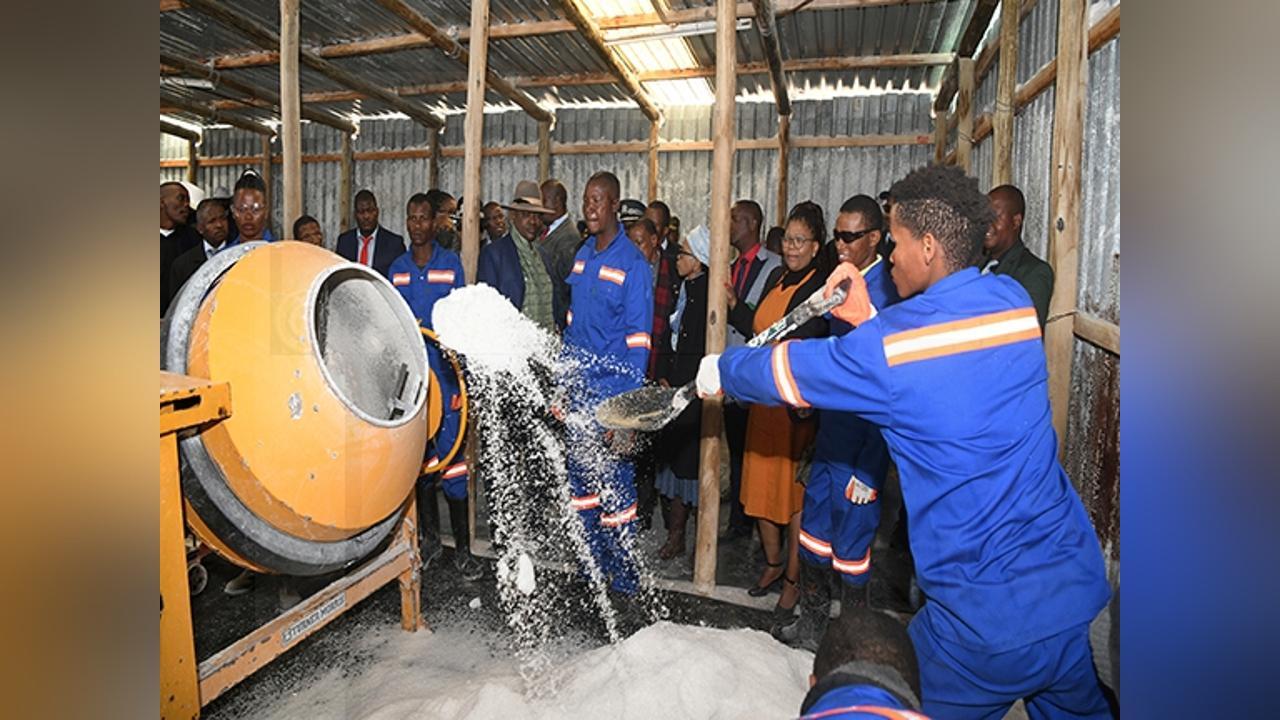 Berhard to Partner with Zutshwa Salt Project - Botswana