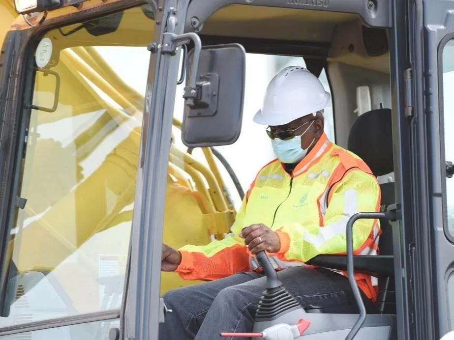 Ramogapi Promises End to Water Woes - Botswana