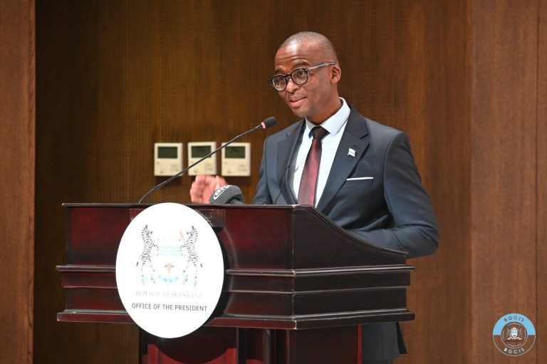 Vice President Gaolathe Launches Botswana Roadshow Initiative - Botswana