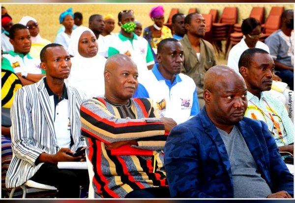 Lutte contre le noma au Burkina : Les journalistes sensibilisés sur la ...