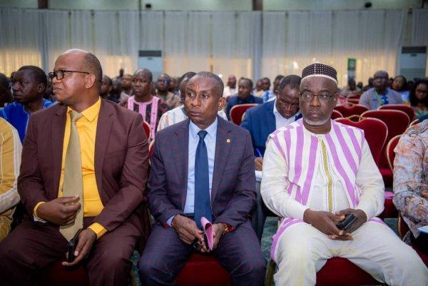 Lutte anti-corruption au Burkina : Les acteurs de la chaîne financière ... Lutte anti-corruption au Burkina : Les acteurs de la chaîne financière ...