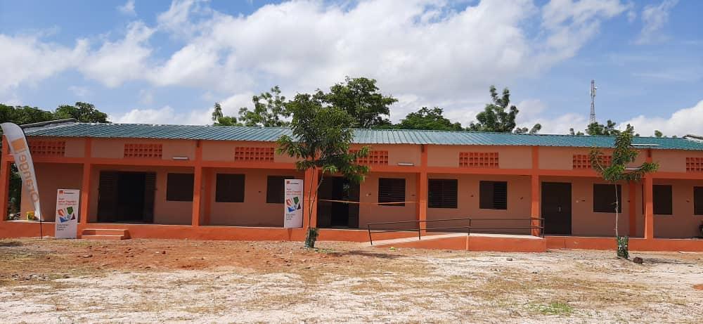 Education : La Fondation Orange Burkina Faso offre des infrastructures ...