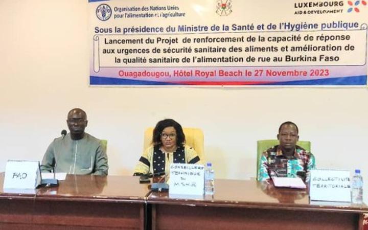 Sécurité sanitaire des aliments : Le projet de renforcement de la capacité de réponse aux ...