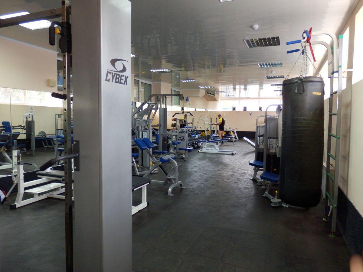 Un Burkinabè devient le champion du monde de bodybuilding 2024 ...