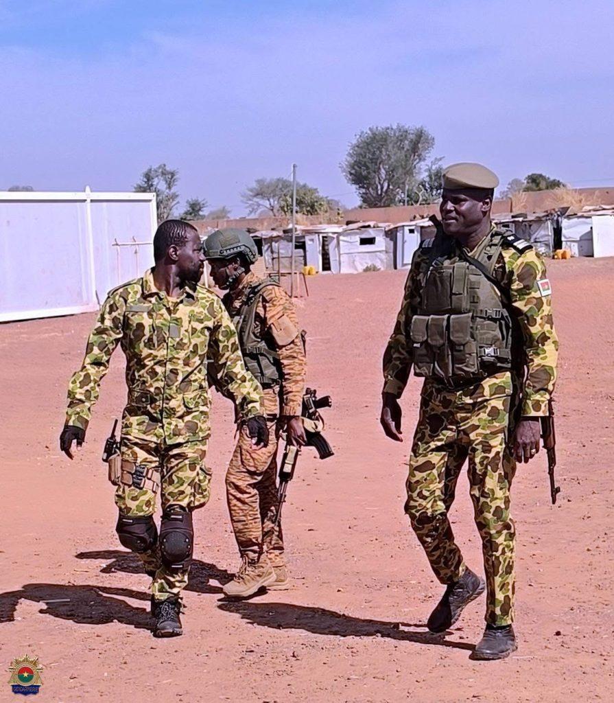 5e Légion de Gendarmerie : Le Lieutenant-colonel KAFANDO Hamado visite le détachement de ...