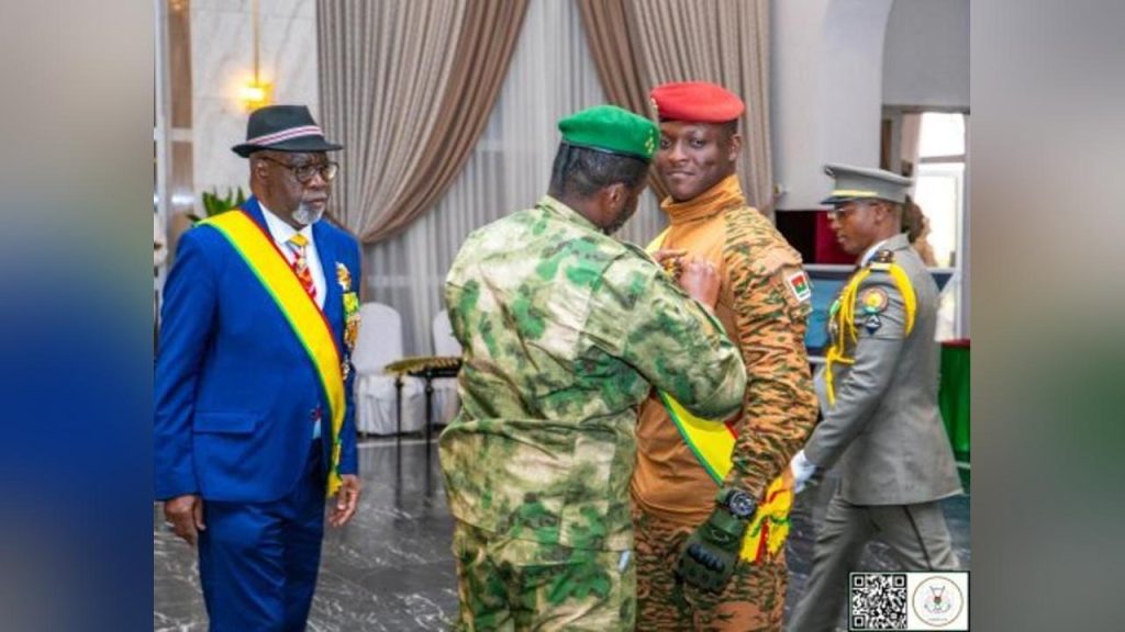Ibrahim Traoré Élevé Grand-Croix de l'Ordre du Mali - Burkina Faso