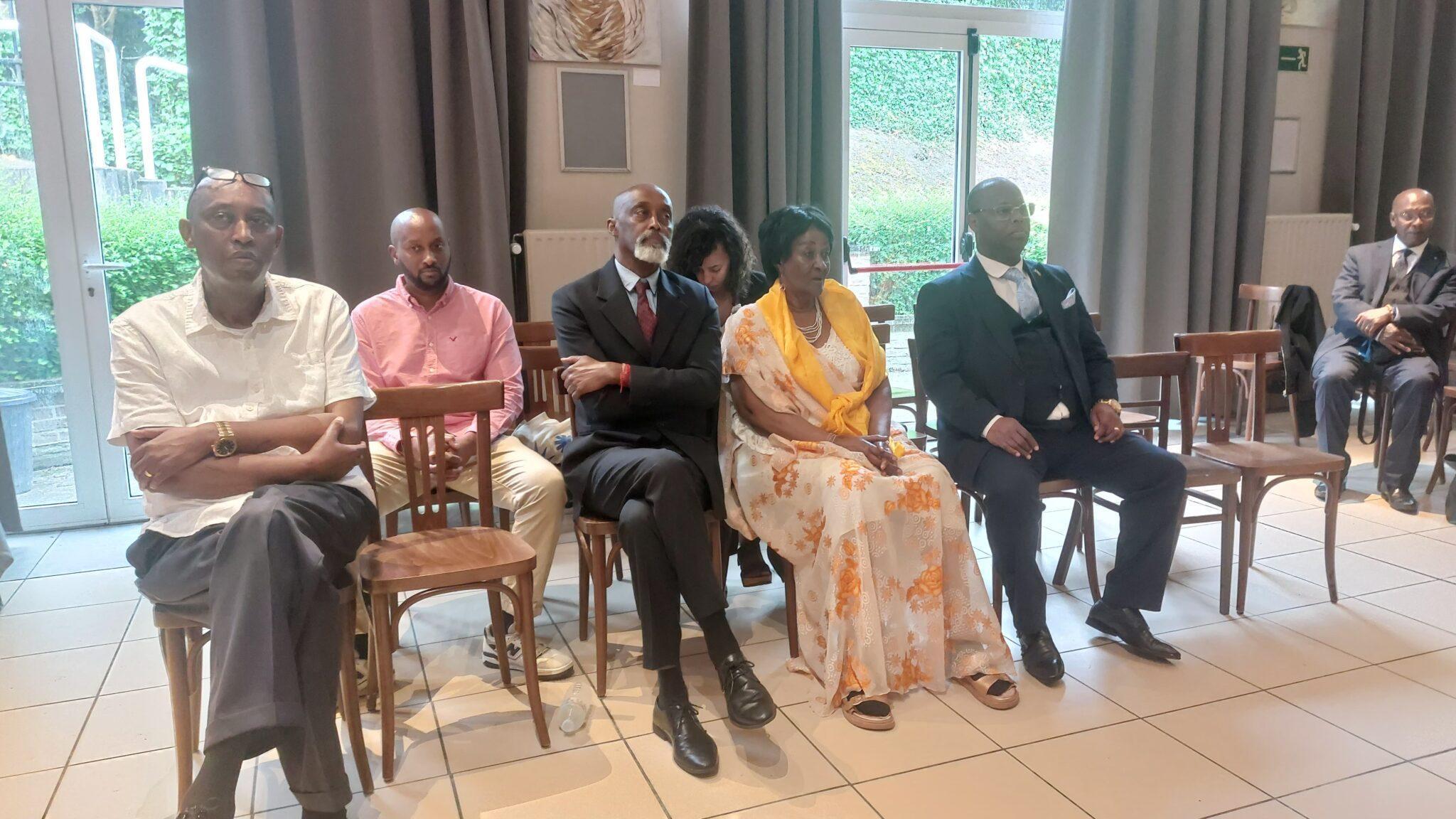 Régicide: Hommage aux Derniers Bami du Burundi en Belgique - Burundi