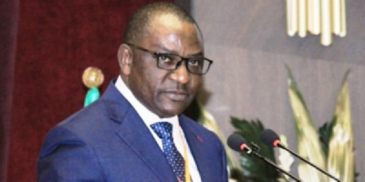 Exclusif: Fongod Edwin NUVAGA, DG des Douanes a Donné 180 Millions au ...