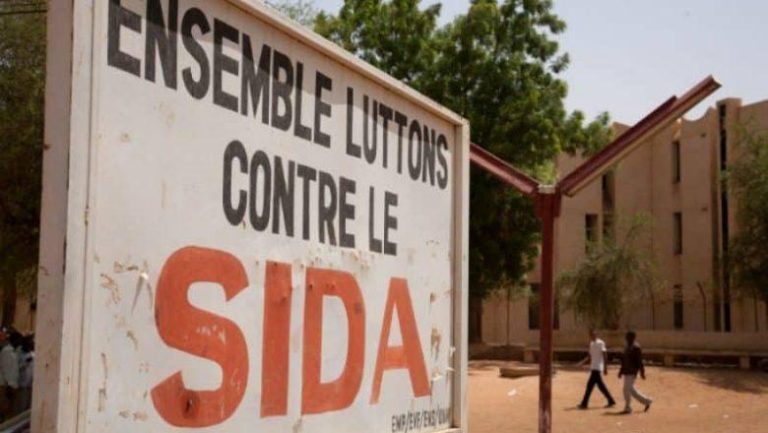 46 000 Tests Positifs au VIH en 2024 - Cameroun