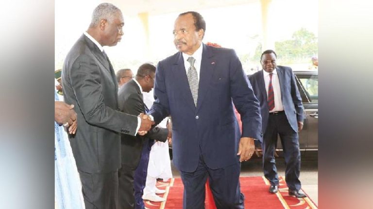 Samuel Mvondo Ayolo Fait Arrêter Un Village Complet - Cameroun