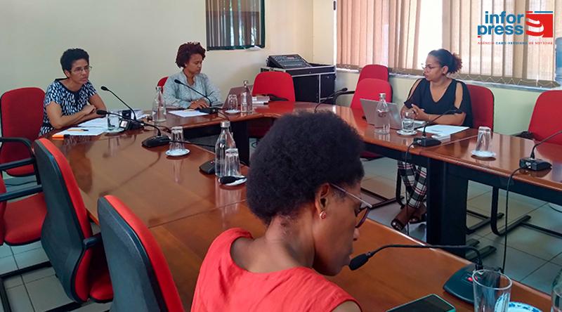 The judge Rosa Vicente defends greater rigor in the admissibility of ...