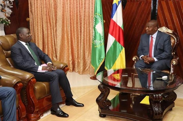 AMOUGOU BELINGA , l’homme d’affaires camerounais qui a raflé 36 ...