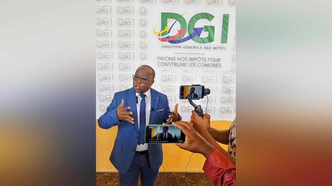 Des grands chantiers pour la DGI - Comores