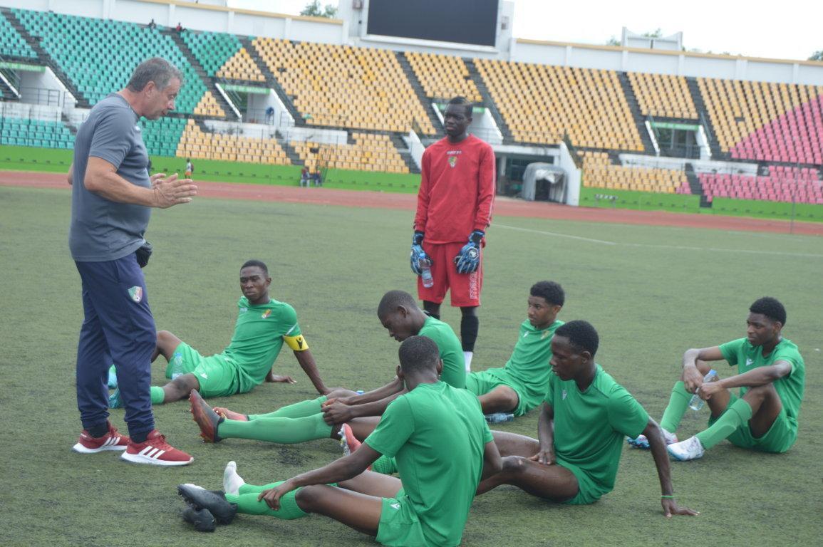 Préparatifs de la CAN U-17 : le sélectionneur des Diables rouges ...