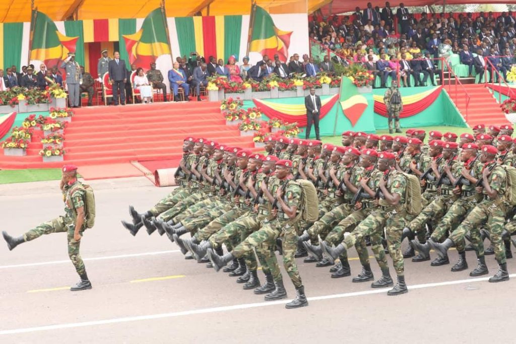 Congo 63 ans : un défilé militaire couronne les festivités du 15 août ...