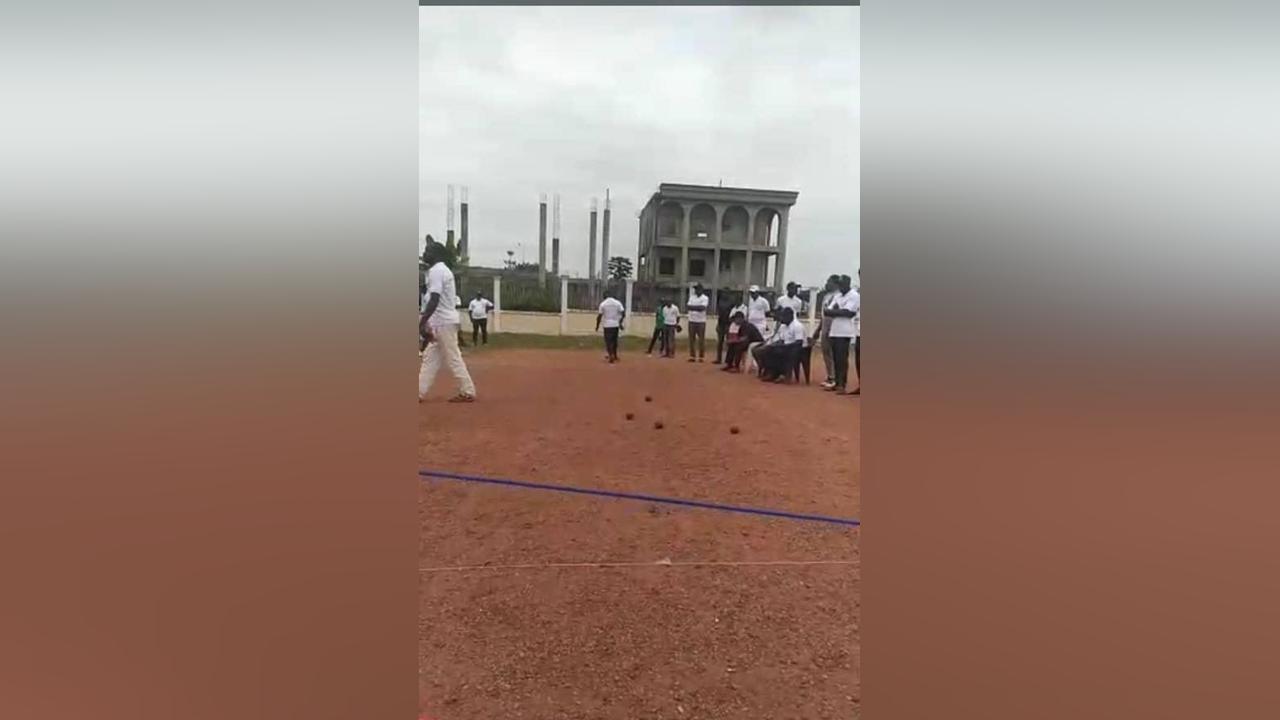 Concours de pétanque: les Unis de Madingou remportent le challenge ...