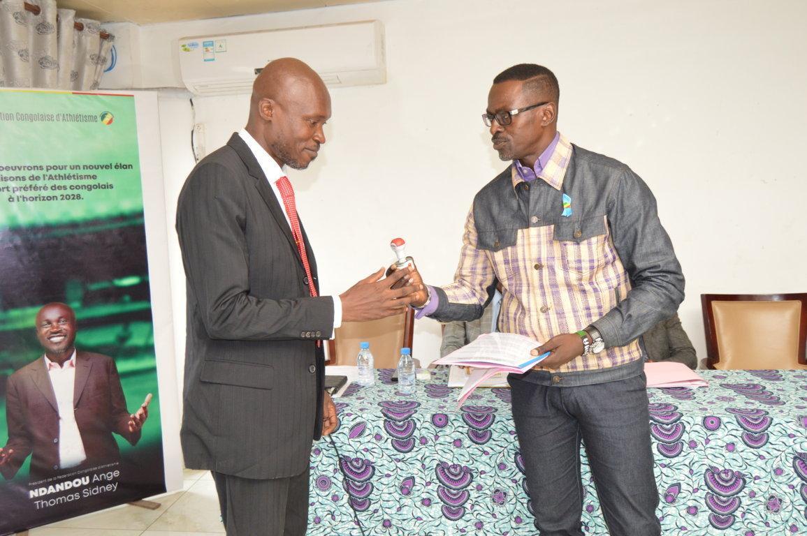 Athlétisme : Ange Thomas Sidney Ndandou officiellement investi ...