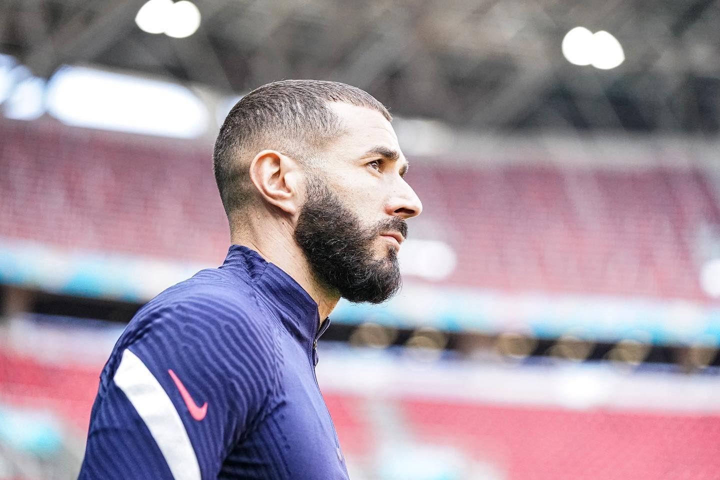 Mondial Qatar 2022 : Karim Benzema décline l’invitation de Macron pour ...