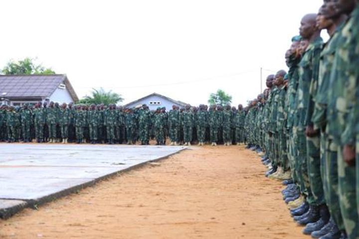 Bandundu : au moins 500 nouvelles recrues transférées à Kitona - Congo ...