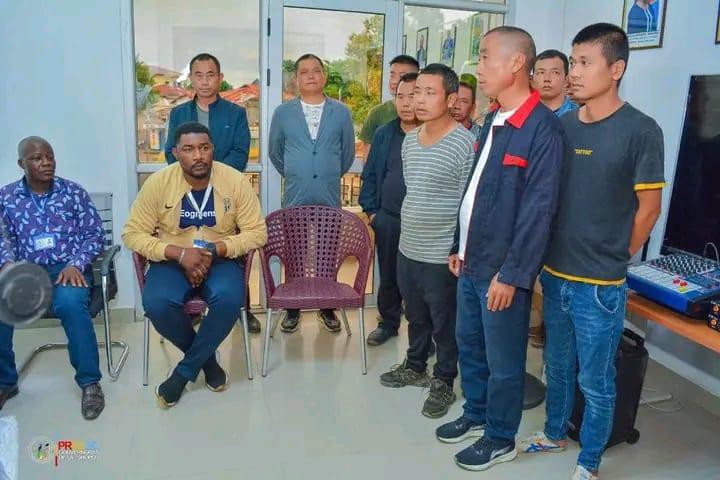Tshopo : 16 Chinois de la société minière Xing Jiang arrêtés pour ...