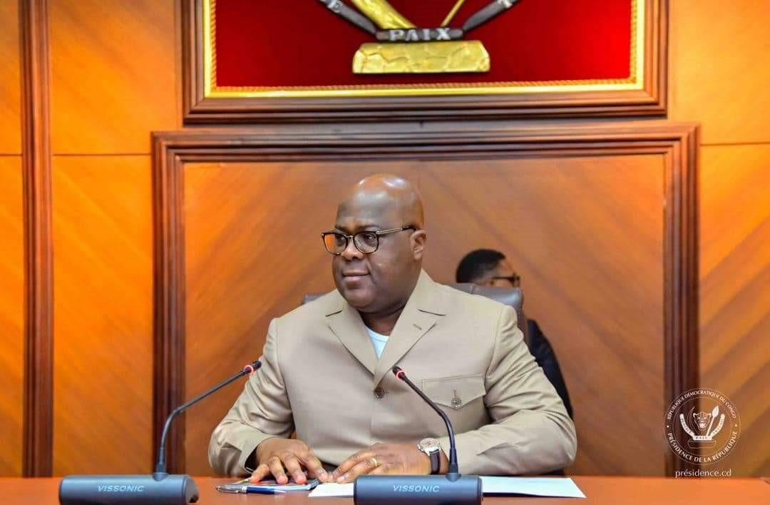 Le Président Tshisekedi veut des gouverneurs de terrain et non des bureaux - Congo-kinshasa