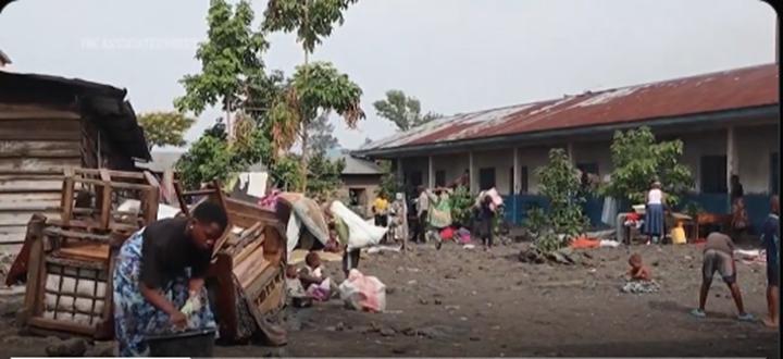 Goma: De nombreuses familles de militaires et de policiers entassées ...