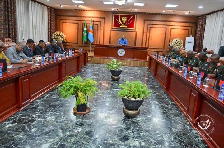 Entrée de l’armée rwandaise à Bukavu : le gouvernement déploie tous ses ...