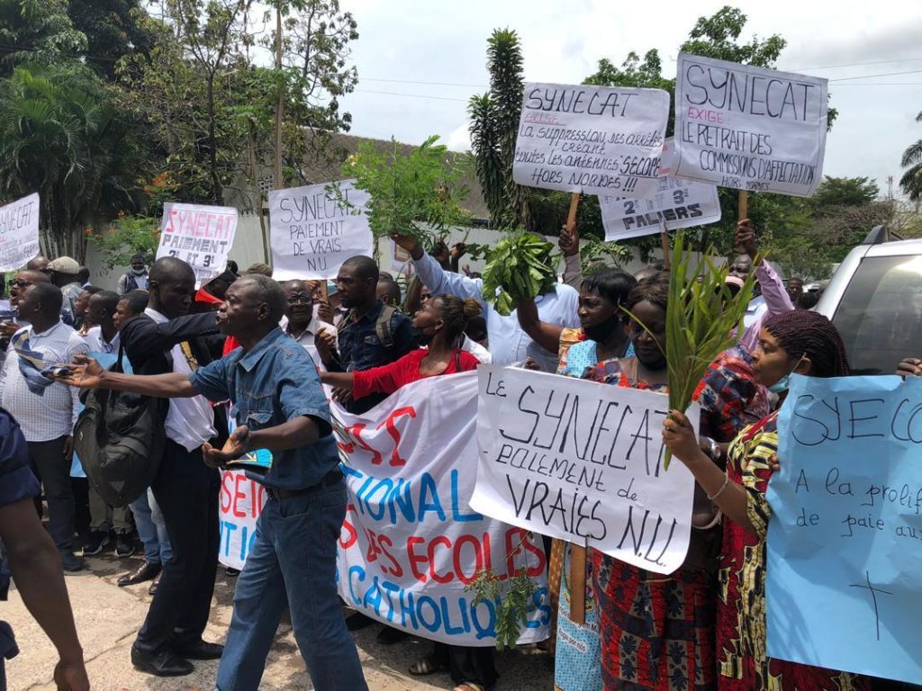 Rentrée Scolaire 2025-2026: Enseignants Impayés Alertent - Congo-kinshasa
