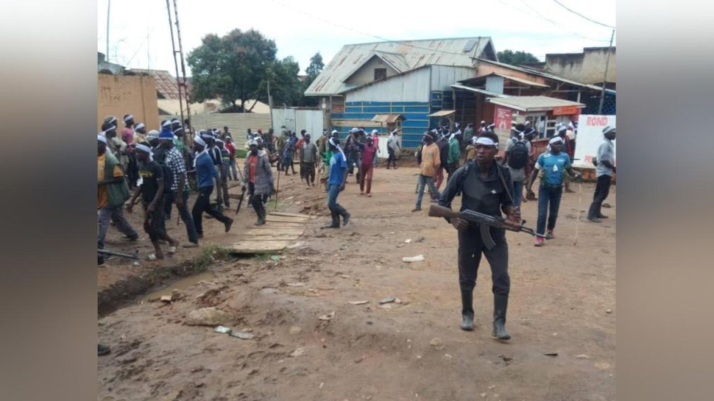 Civils se réfugient près de la base MONUSCO à Ituri - Congo-kinshasa