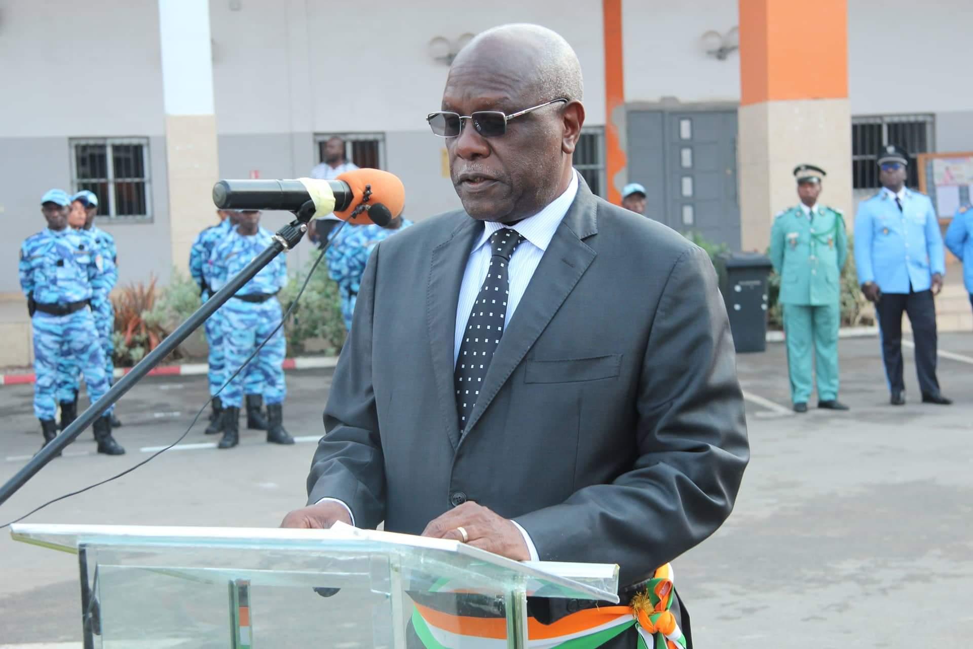 L association Des Cadres Et lus Du Grand Nord Ce Que J en Pense L association Des Cadres Et lus Du Grand Nord Ce Que J en Pense