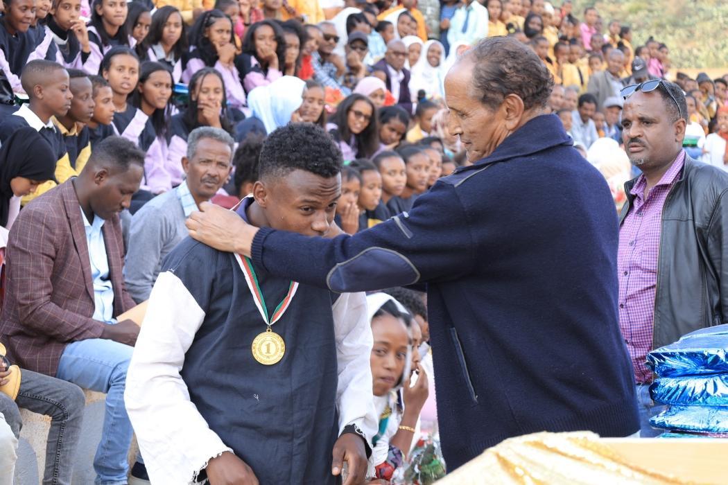 ‘Indomaso’ Award Presented to Outstanding Students - Eritrea