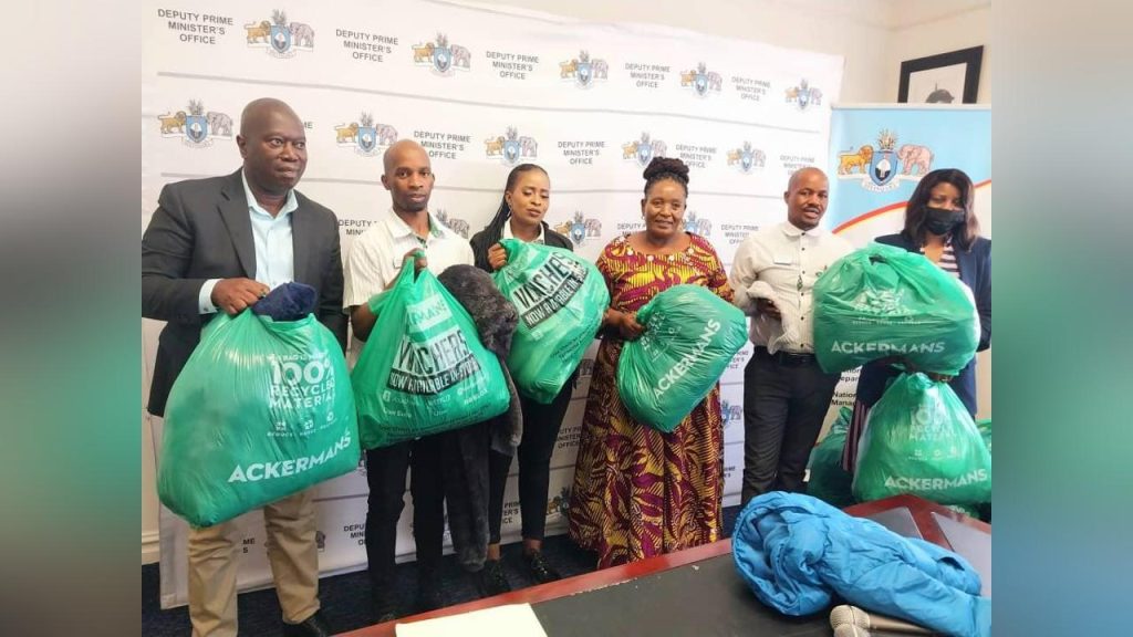 ACKERMANS DONATES E86k WINTER CLOTHES TO DPM - Eswatini ACKERMANS DONATES E86k WINTER CLOTHES TO DPM - Eswatini
